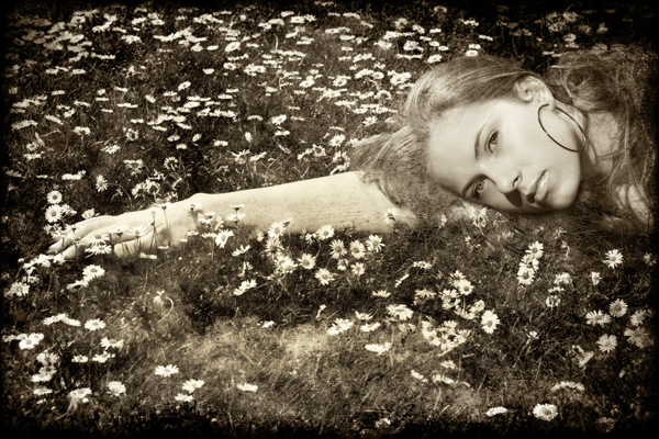 8 Magical Methods for Adding Mood to Your Photos | Envato Tuts+