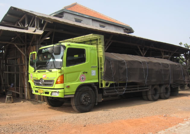 Create a Pimped Out Truck Using Photoshop and Point and Shoot Photos ...