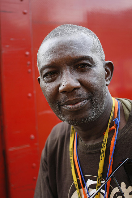 10 Tip Guide to Getting Started with Street Portraiture | Envato Tuts+